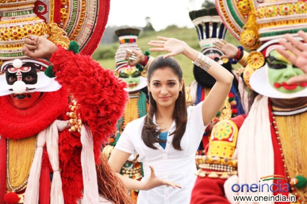 Priya Priyathama Photos: HD Images, Pictures, Stills, First Look ...