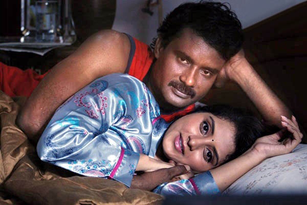 Anjali Hot In Karungali