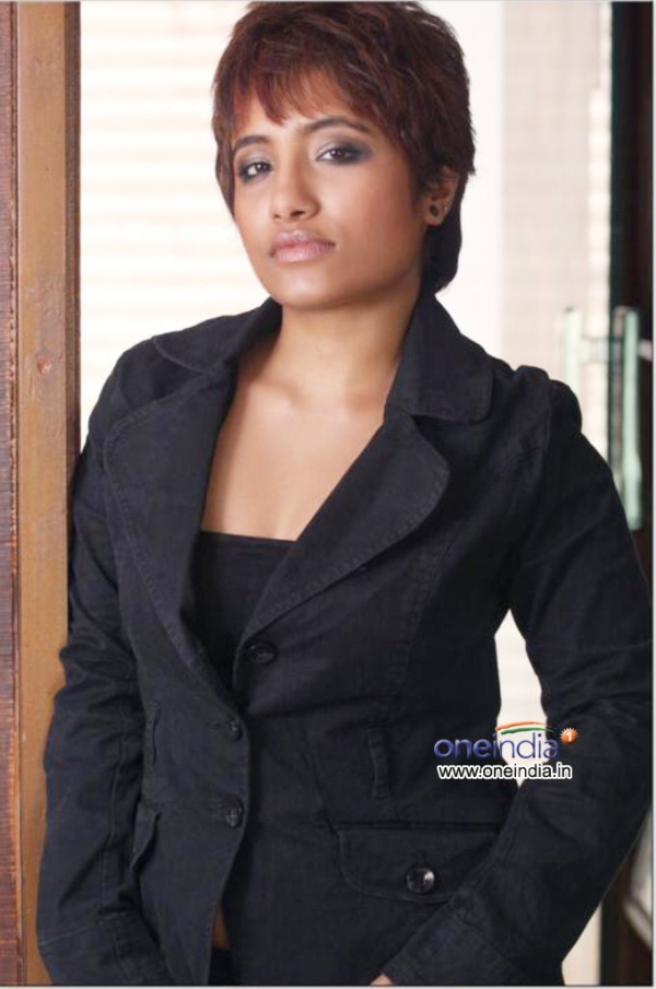 DJ Jenny D Photos: Latest HD Images, Pictures, Stills & Pics - FilmiBeat