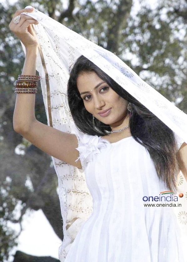 Taare Photos: HD Images, Pictures, Stills, First Look Posters of Taare ...