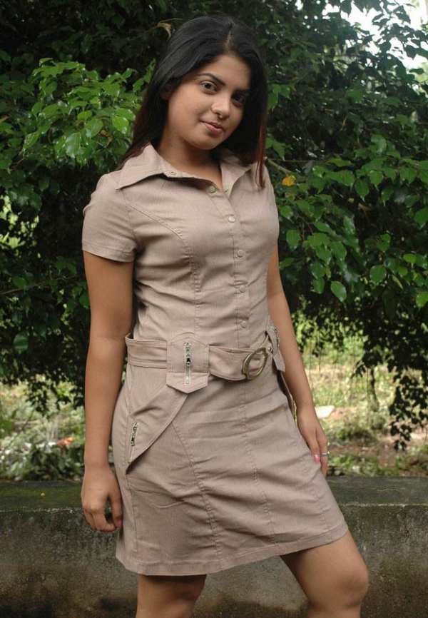 Drogam Tamil Movie Actress Name