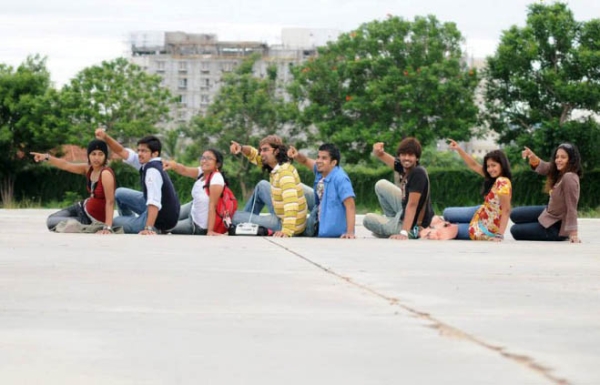 Inidhu Inidhu Photos: HD Images, Pictures, Stills, First Look Posters ...