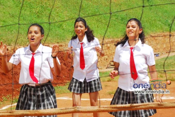 School Days Photos: HD Images, Pictures, Stills, First Look Posters of ...