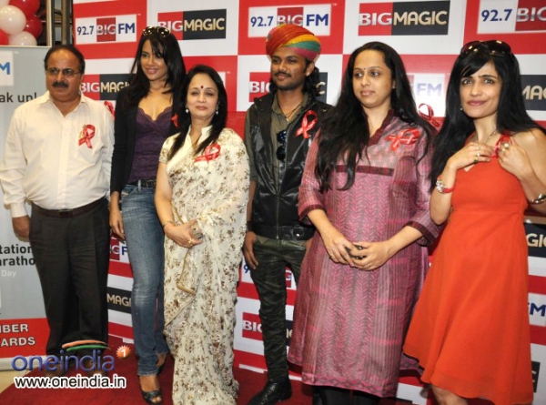 Red Ribbon Marathon Photos - FilmiBeat