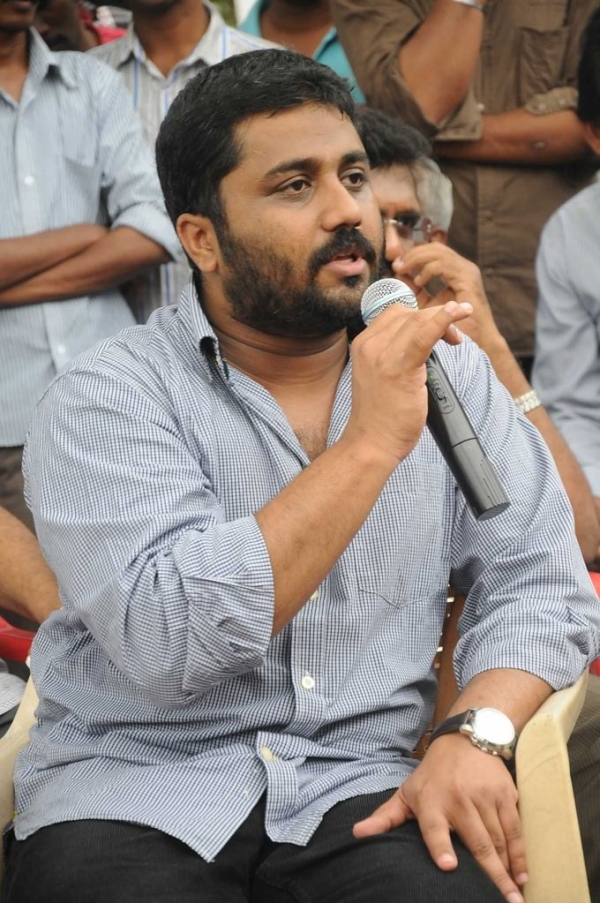 Alex Pandian Movie Shooting Spot Press Meet Photos - FilmiBeat