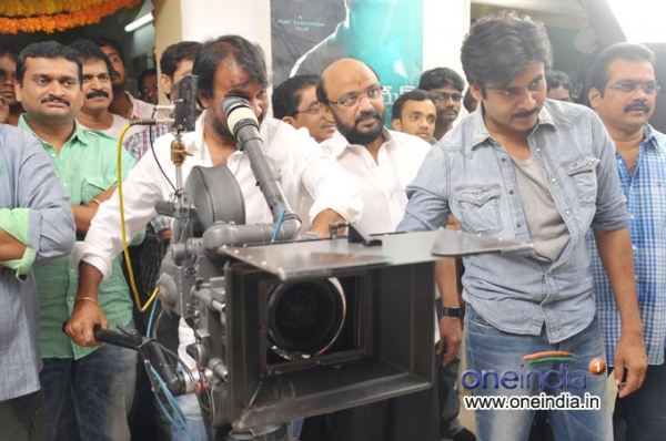 Camera Man Ganga Tho Rambabu Movie Muhurat Photos - FilmiBeat