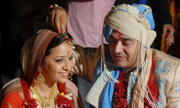 Reema Sen and Shiv Karan Singh Wedding Photos - FilmiBeat