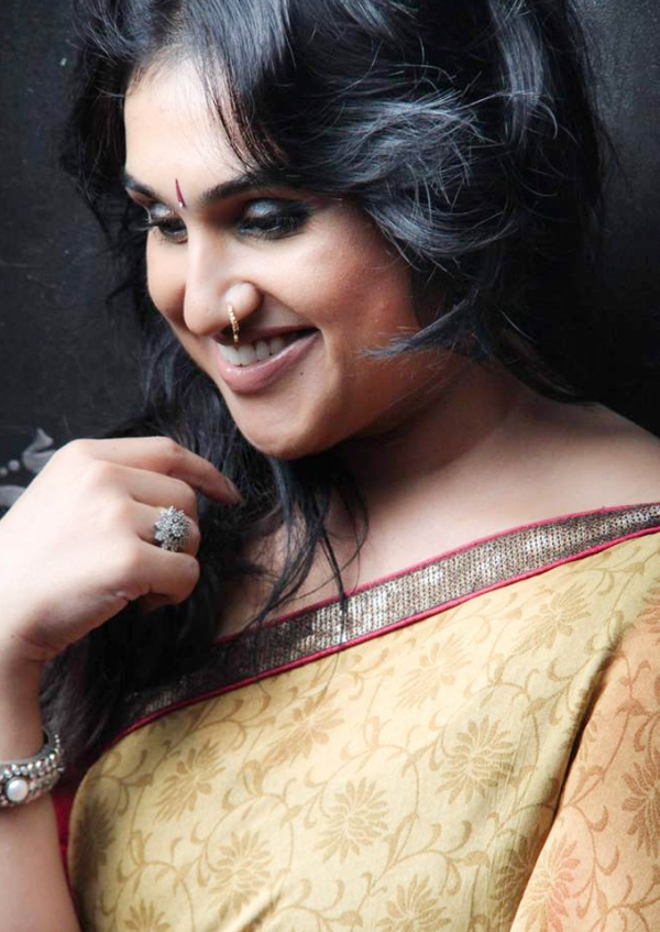 Vanitha Vijayakumar Photos: Latest HD Images, Pictures, Stills & Pics ...