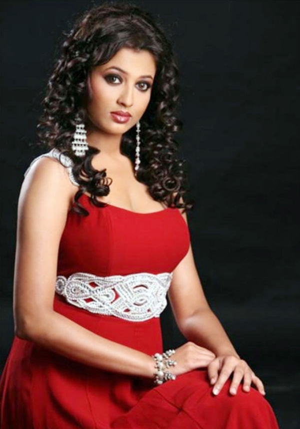 Sri Devika Photos: Latest HD Images, Pictures, Stills & Pics - FilmiBeat