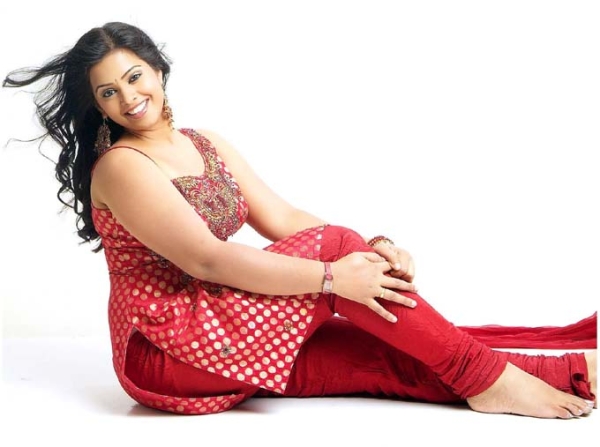 Kushi Photos [HD]: Latest Images, Pictures, Stills of Kushi - FilmiBeat