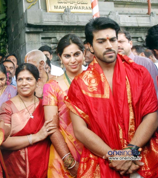 Chiranjeevi family takes part in Srivari Seva at Tirumala Photos ...