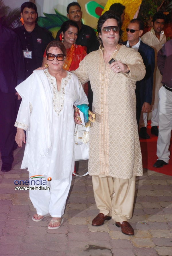 Esha Deol and Bharat Takhtani Wedding Photos - FilmiBeat