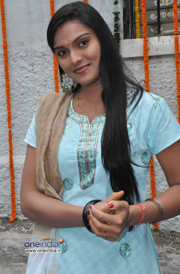 Gaja Donga Movie Muhurat Photos - FilmiBeat