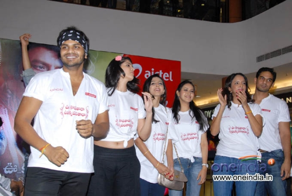 UKUP Team in Inorbit Mall Photos - FilmiBeat