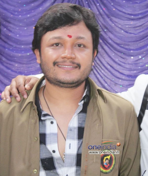 Auto Raja Muhurat Photos - FilmiBeat