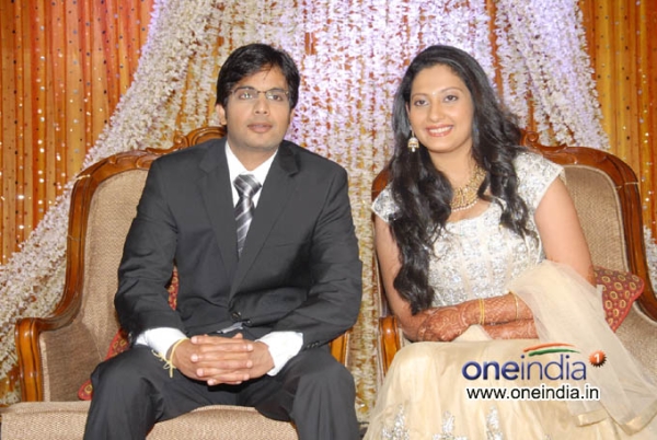 Jayasudha Sister Daughter Marriage Photos - FilmiBeat