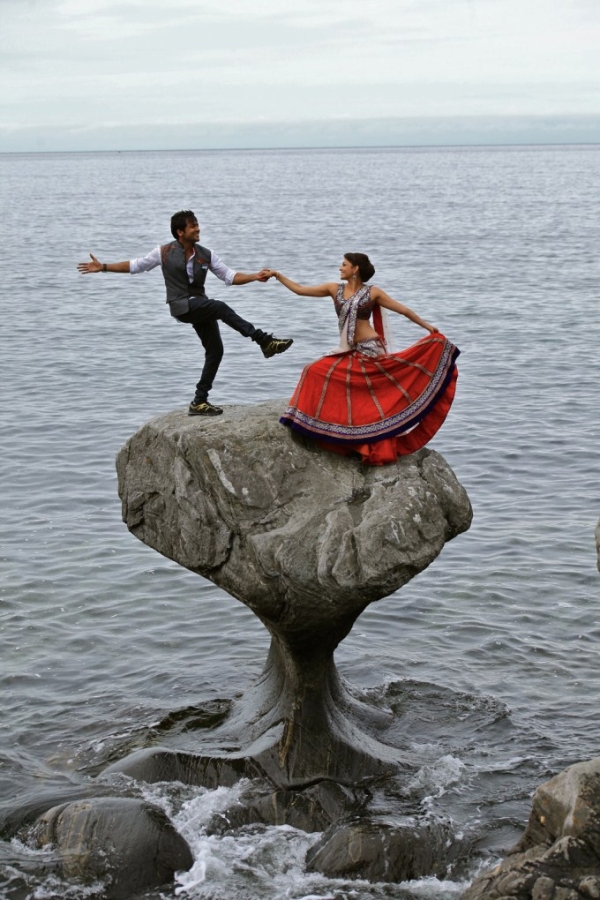 Maatraan Photos: HD Images, Pictures, Stills, First Look Posters of ...