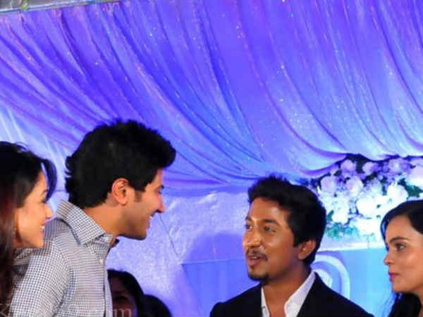 Vineeth Sreenivasan and Divya Narayanan Wedding Reception Photos ...