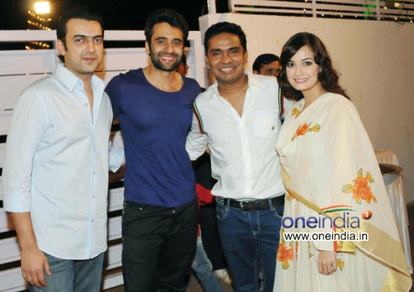 Mushtaq Sheikh's Neice Party Photos - FilmiBeat