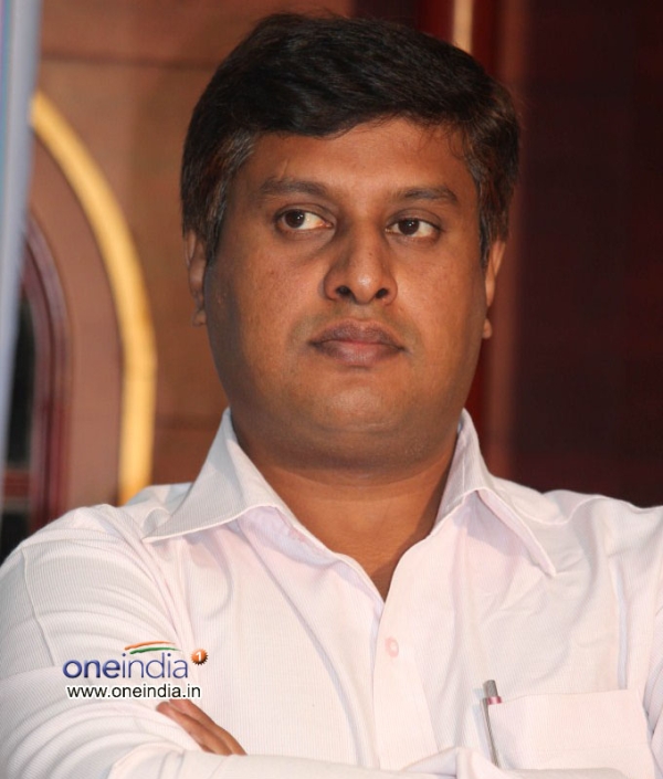 Pade Pade Press Meet Photos - FilmiBeat