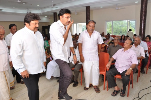 Producer M Ramanathan Daughter Wedding Photos - FilmiBeat