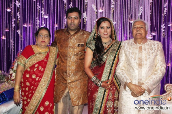 Rabbani Khan Wedding Reception Photos - FilmiBeat