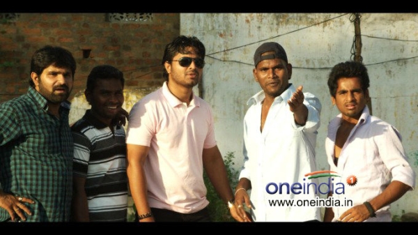 Ladai Photos: HD Images, Pictures, Stills, First Look Posters of Ladai ...