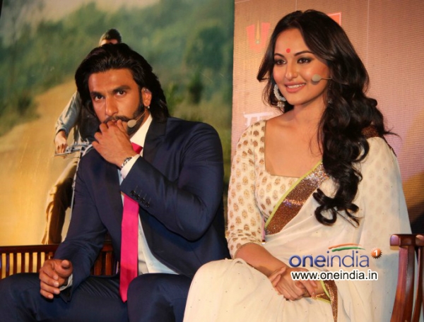 First Look Launch of Lootera Photos - FilmiBeat