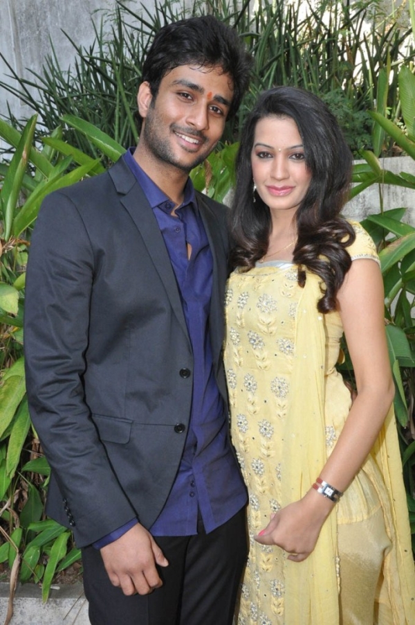Thondi Movie Launch Photos - FilmiBeat