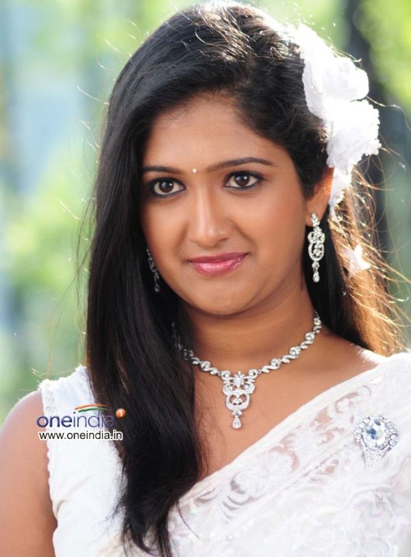 Kumba Rasi Photos: HD Images, Pictures, Stills, First Look Posters of ...