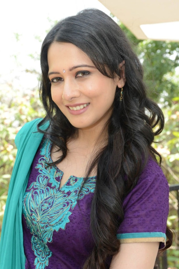 Megha Burman Photos: Latest HD Images, Pictures, Stills & Pics - FilmiBeat