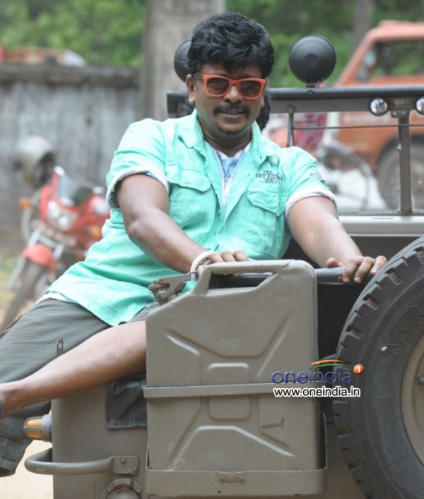 R. Parthiban Photos: Latest HD Images, Pictures, Stills & Pics - FilmiBeat