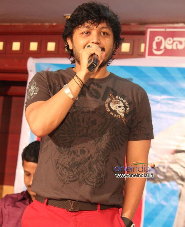 Auto Raja Success Meet Photos Photos - FilmiBeat