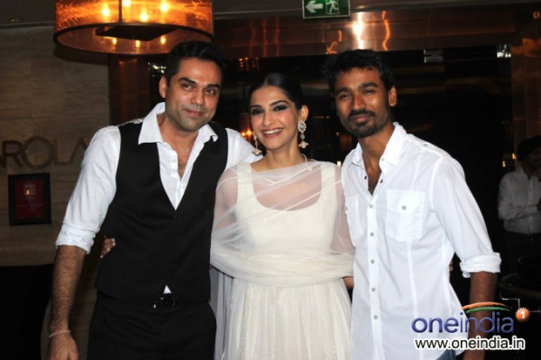 Raanjhanaa success party Photos - FilmiBeat