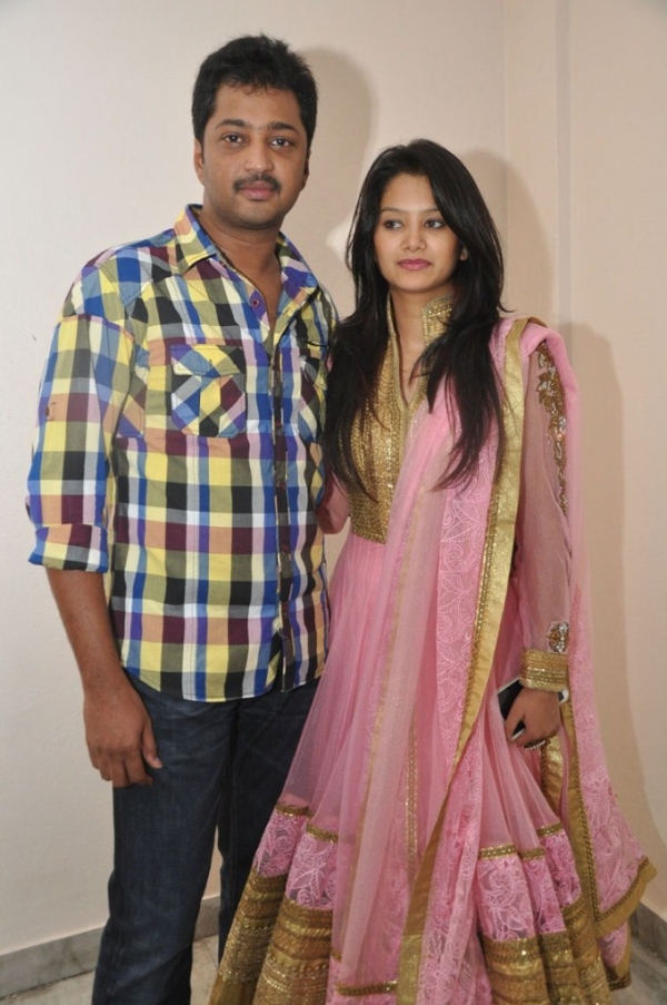 Pakado Pakado Photos: HD Images, Pictures, Stills, First Look Posters ...