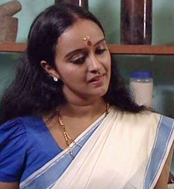 Shalu Menon Photos: Latest HD Images, Pictures, Stills & Pics - FilmiBeat