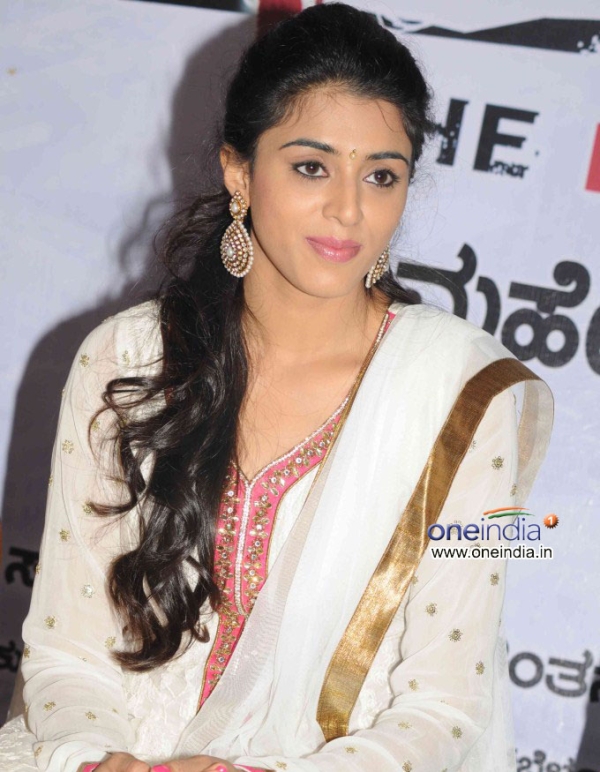 Ambareesha Kannada Film Muhurat Photos - FilmiBeat