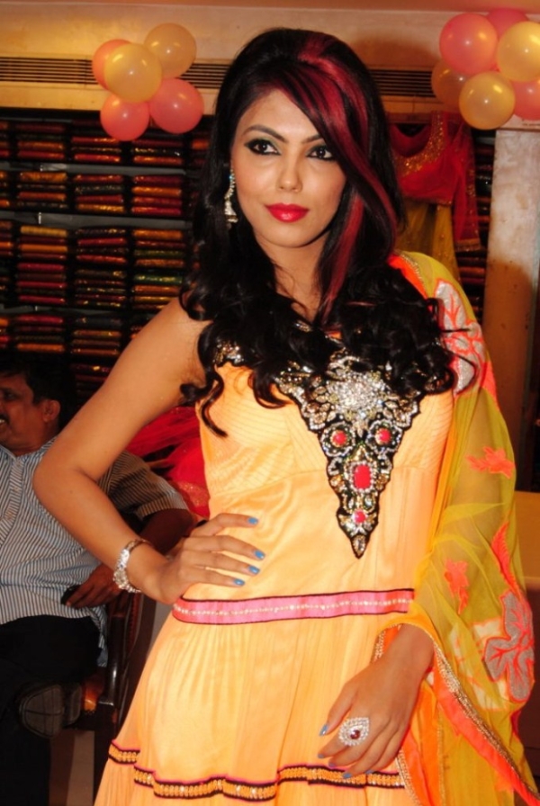 Neerus Elite 7th Anniversary Celebrations Photos - FilmiBeat