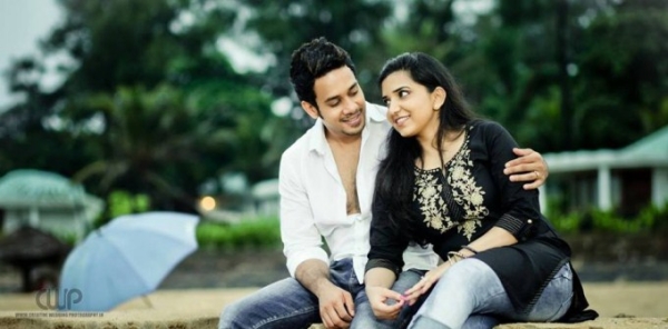 Actor Bharath and Jesslie wedding photoshoot Photos - FilmiBeat