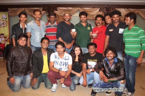 Mamu Tea Angadi Film Press Meet Photos - FilmiBeat