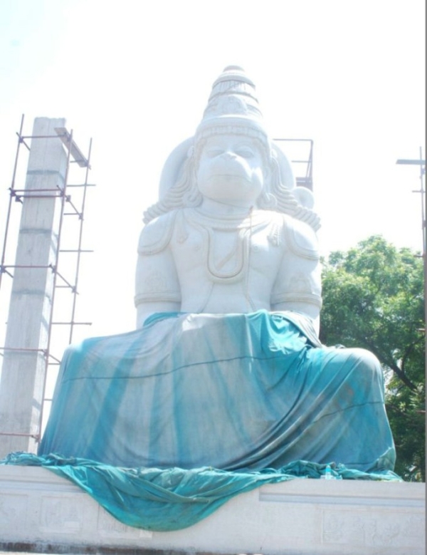 Actor Arjun Anjaneya Temple Photos - FilmiBeat