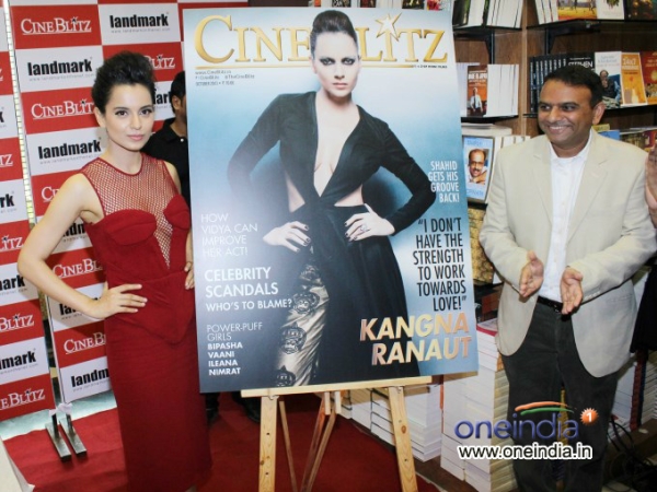 Kangna Ranaut unveils Cine Blitz October 2013 issue Photos - FilmiBeat
