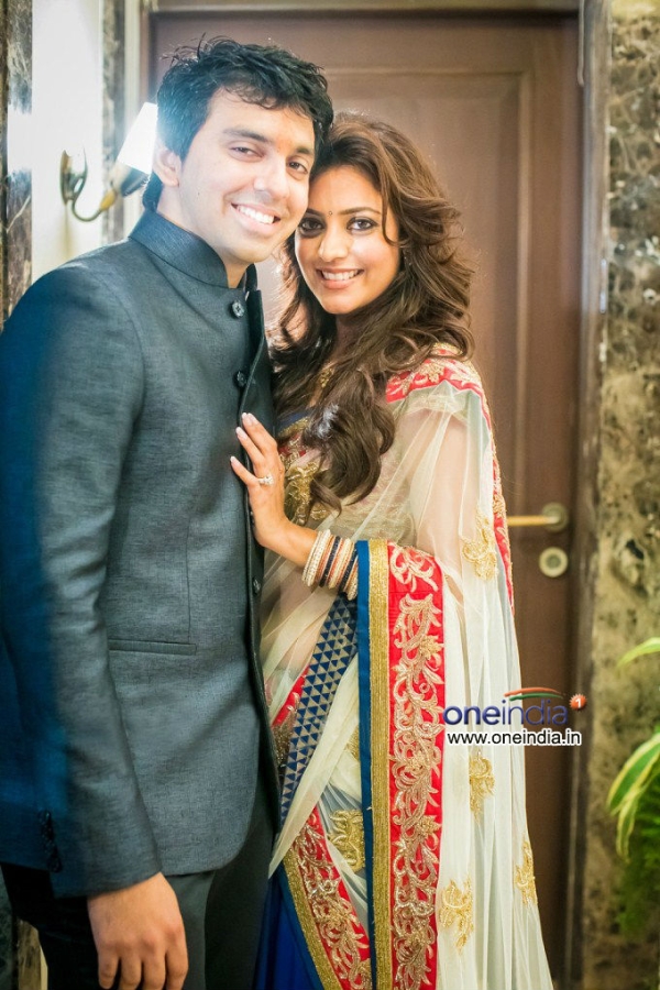 Nisha Aggarwal Photos: Latest HD Images, Pictures, Stills & Pics ...