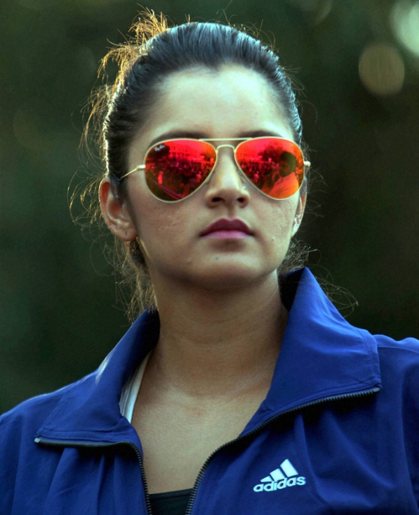 Max Bupa Walk for Health 2013 Photos - FilmiBeat