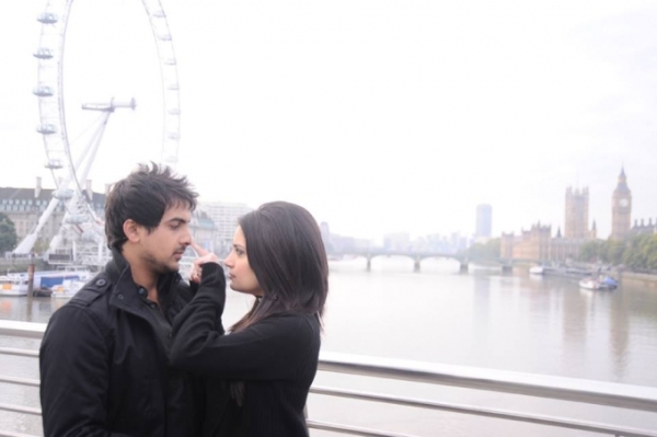 Huff! - It's Too Much Photos: HD Images, Pictures, Stills, First Look ...