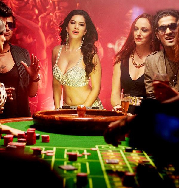 Jackpot Hindi Movie Stills