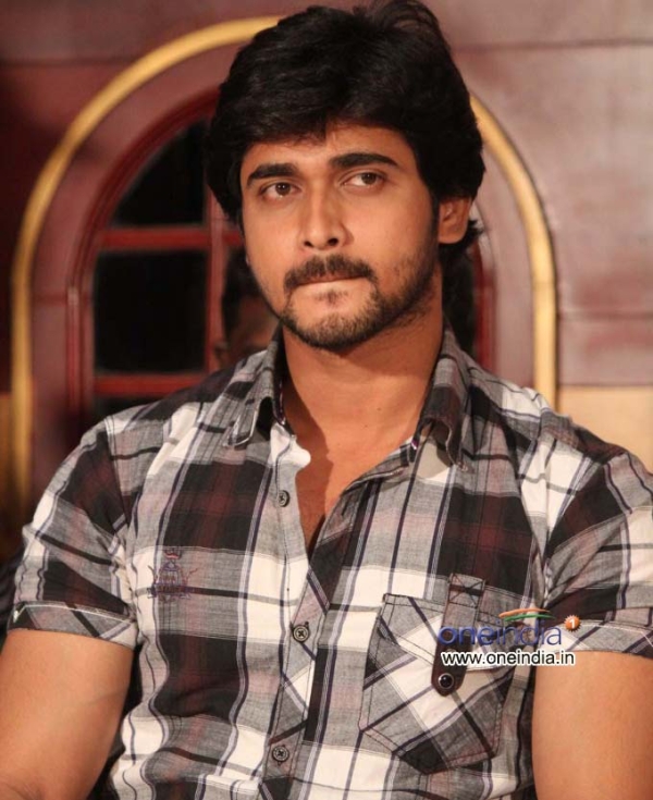 Chandan Photos: Latest HD Images, Pictures, Stills & Pics - FilmiBeat