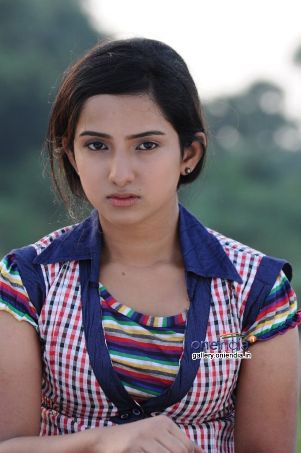 Leema Photos: Latest HD Images, Pictures, Stills & Pics - FilmiBeat