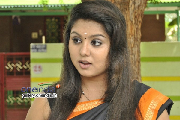 Nithya Photos: Latest HD Images, Pictures, Stills & Pics - FilmiBeat