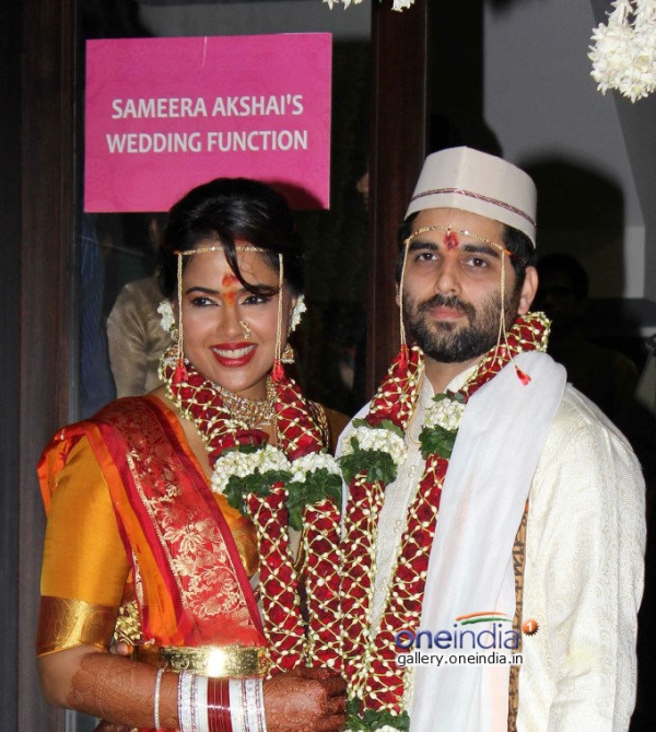 Sameera Reddy gets married to Akshai Varde Photos - FilmiBeat